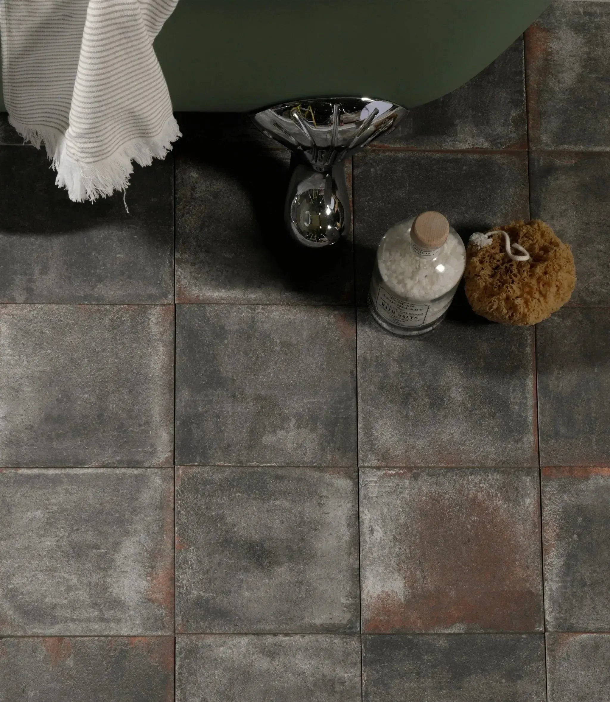 Parterre Square Black 22.5cm x 22.5cm – Baked Tiles